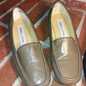 Bellini | Shoes | 2 Pairs Bellini Shoes Tan And Dark Blue Color | Poshmark